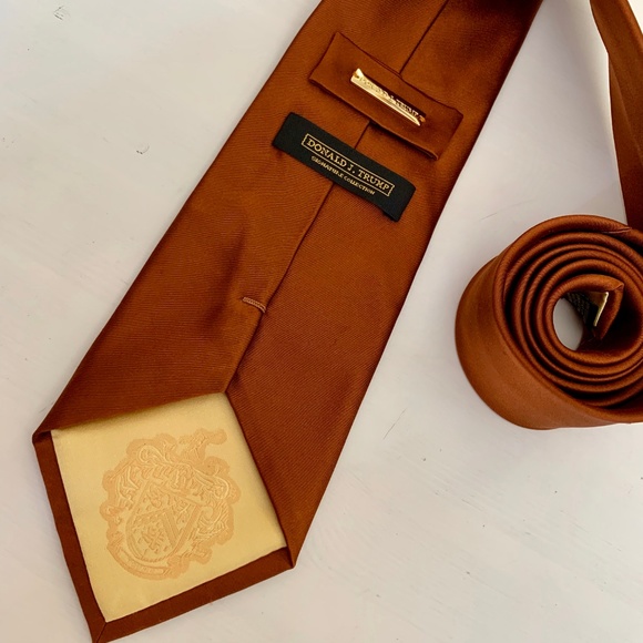 Donald J. Trump | Accessories | Donald Trump Signature Collection ...